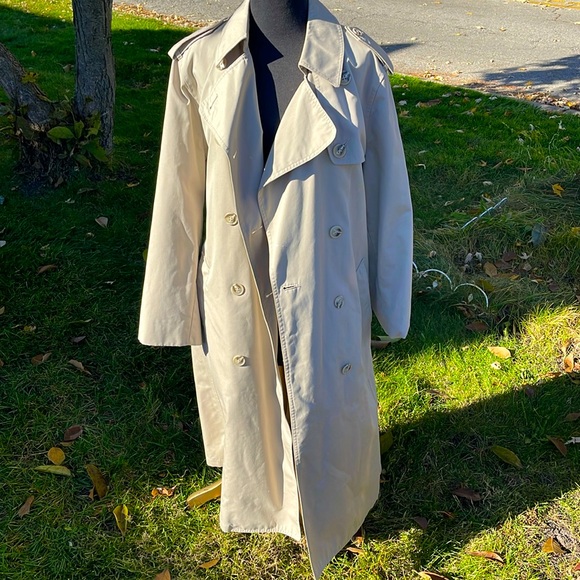 misty harbor | Jackets & Coats | Misty Harbor Trench Coat | Poshmark